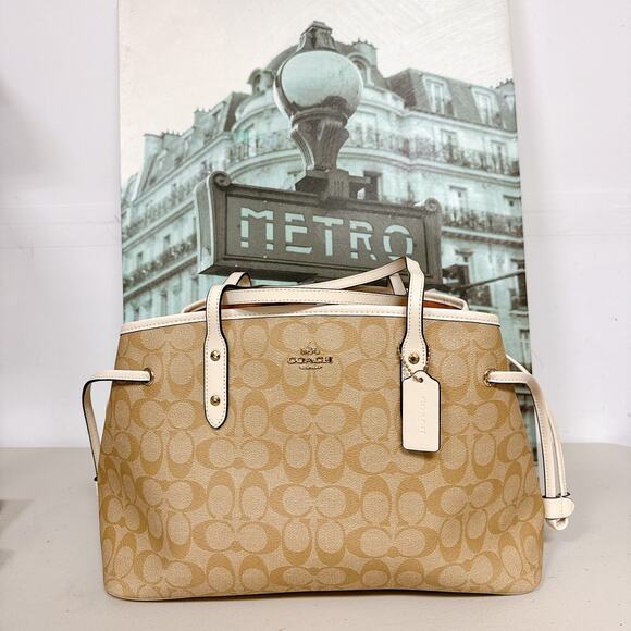 Coach | Bags | Coach F57842 Drawstring Carryall In Signature Canvas ...